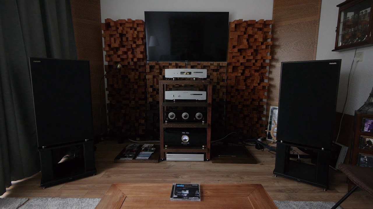 Harbeth M40.2 part 4 (grills on) - YouTube