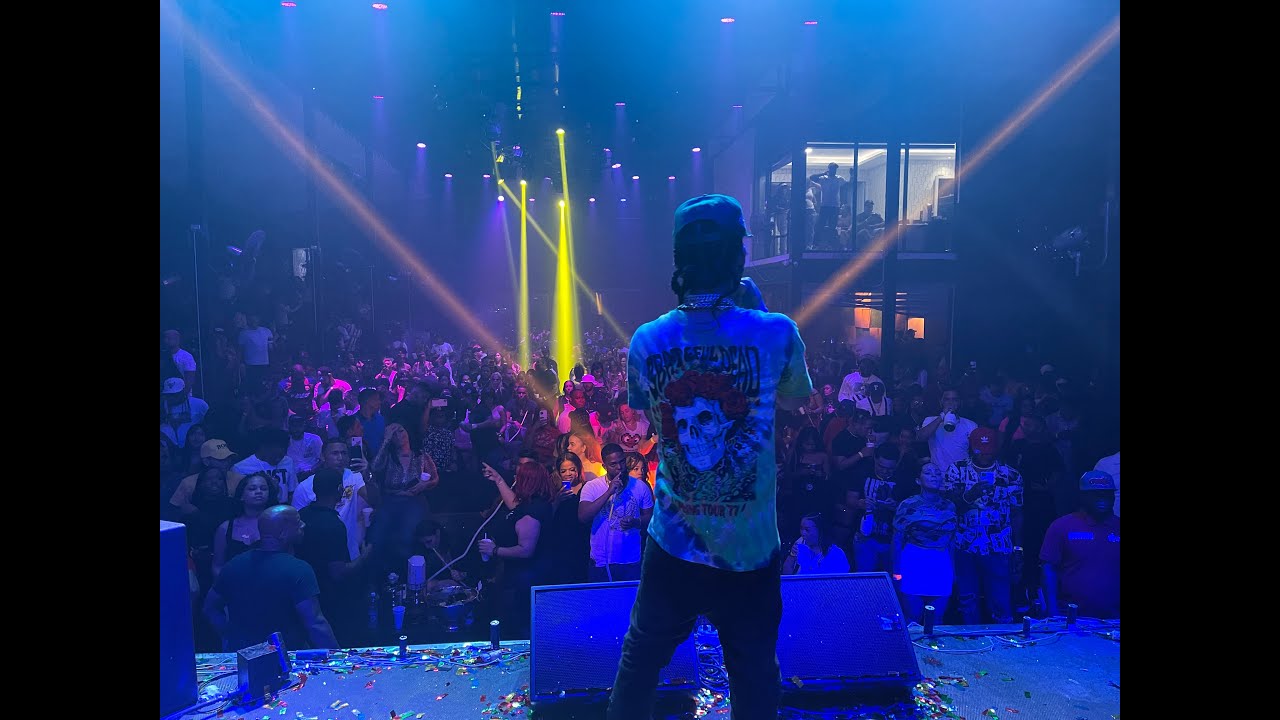 Rochy Rd En Concierto Monta Pila en vivo a Otros del Genero ----- El ...