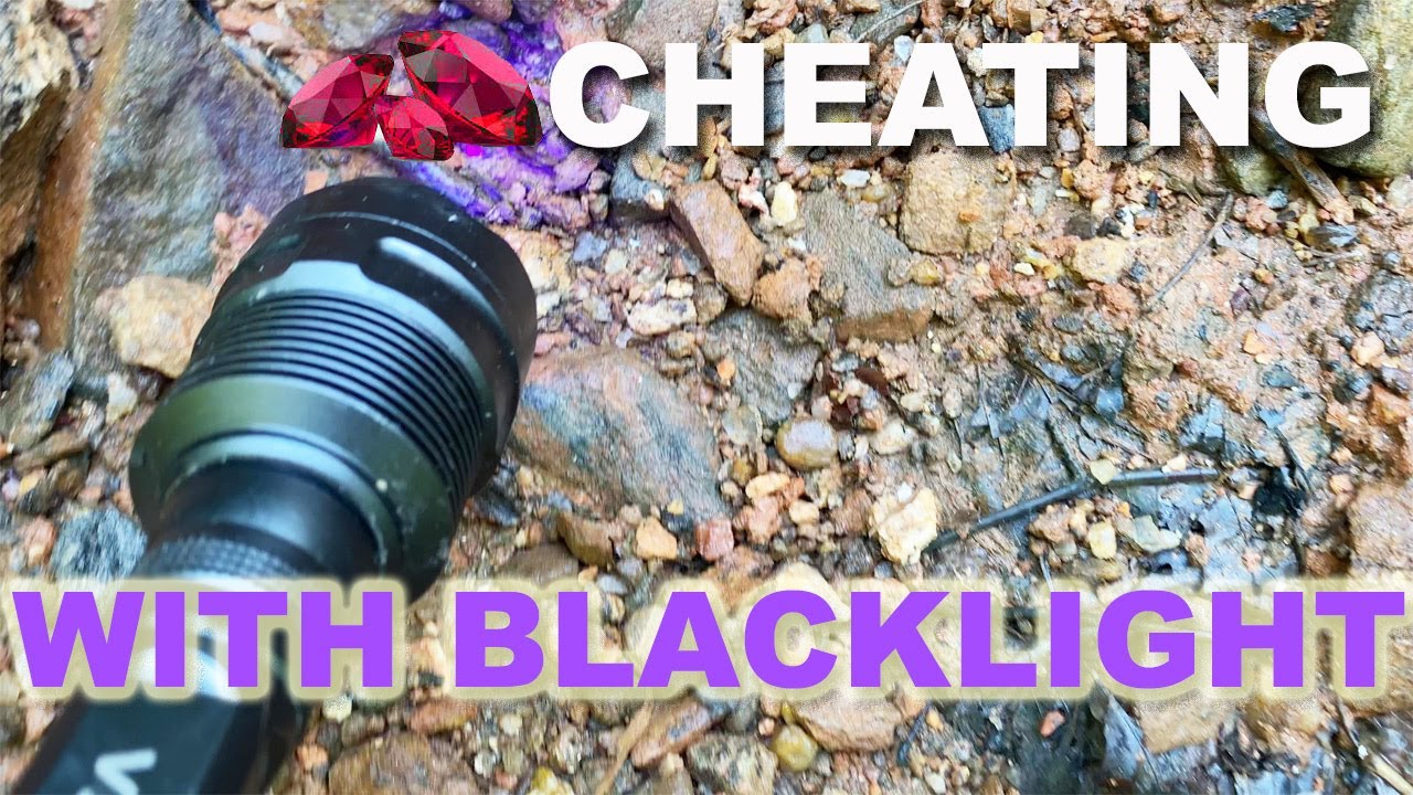 Mining The Salted Creek at Emerald Hollow Mine With UV Blacklight at Hiddenite, North Carolina ...