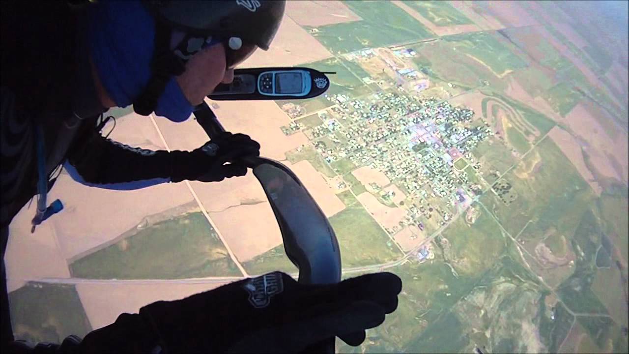 How easy is it to fly an Atos VR.....? #HangGliding - YouTube