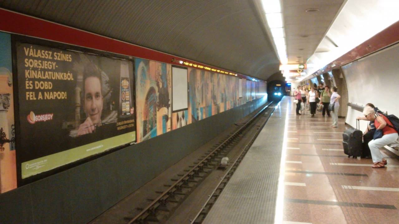 Budapest Metro Line M2: Deli Palyaudvar to Szell Kalman ter - YouTube