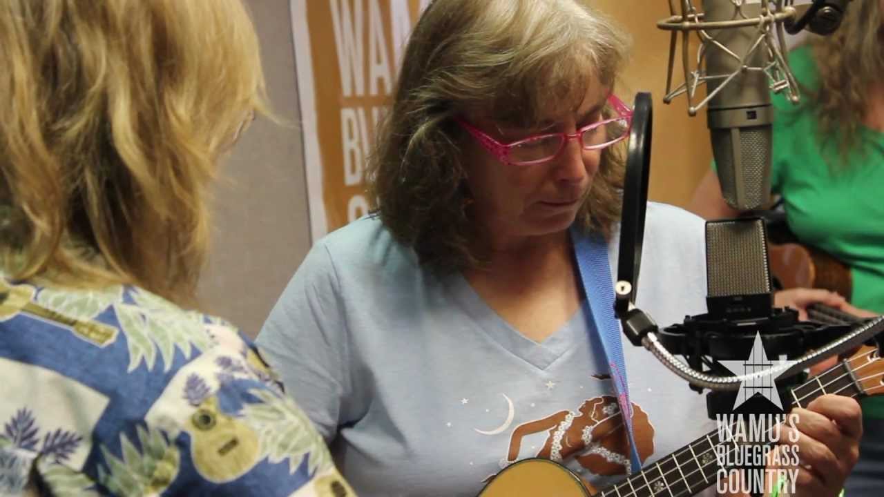 Cathy Fink & Marcy Marxer - Snowdrop [Live at WAMU's Bluegrass Country ...