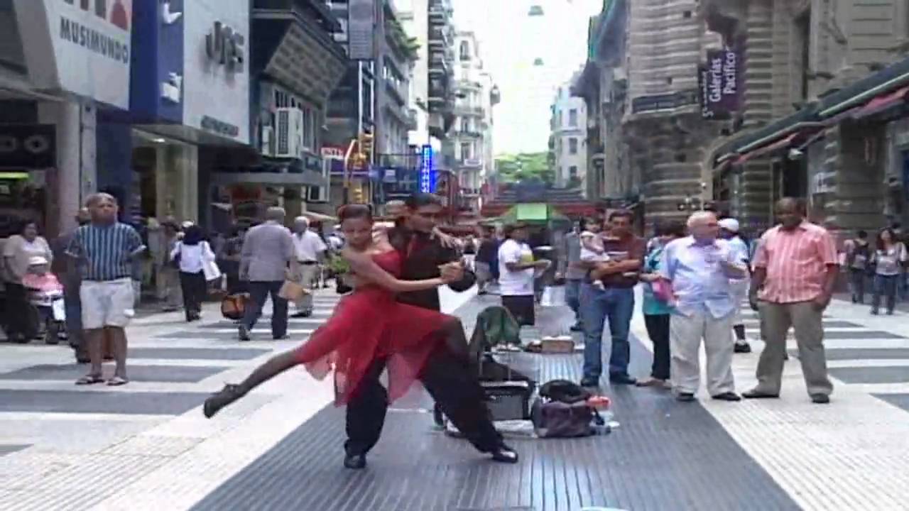 Tango de la calle - Street Tango Buenos Aires - 4 marzo 2010 - YouTube