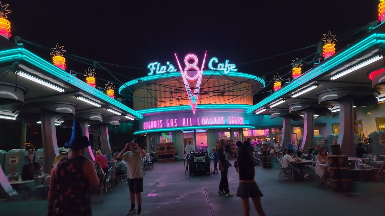 RADIATOR SPRINGS AT NIGHT 😍 (Cars Land) - YouTube