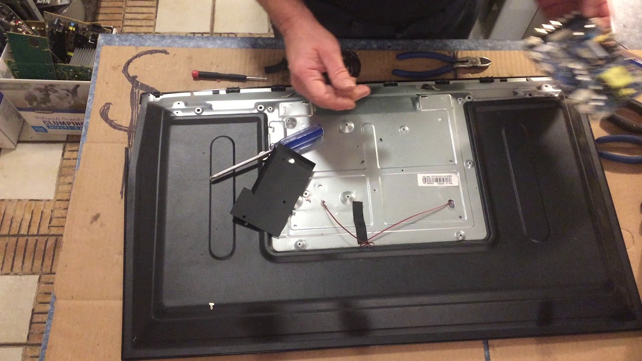 How to Scrap PROSCAN 32'' LED TV - YouTube