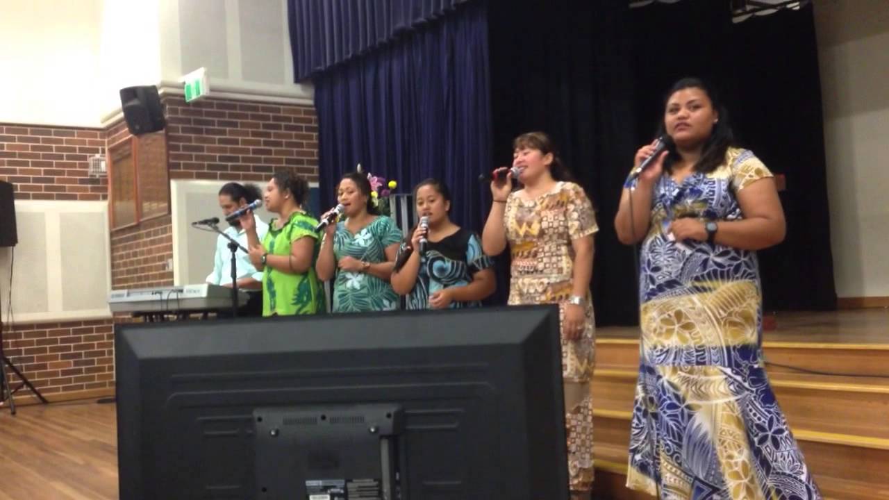 Singing with the Praise n Worship team for Liverpool Samoan - YouTube