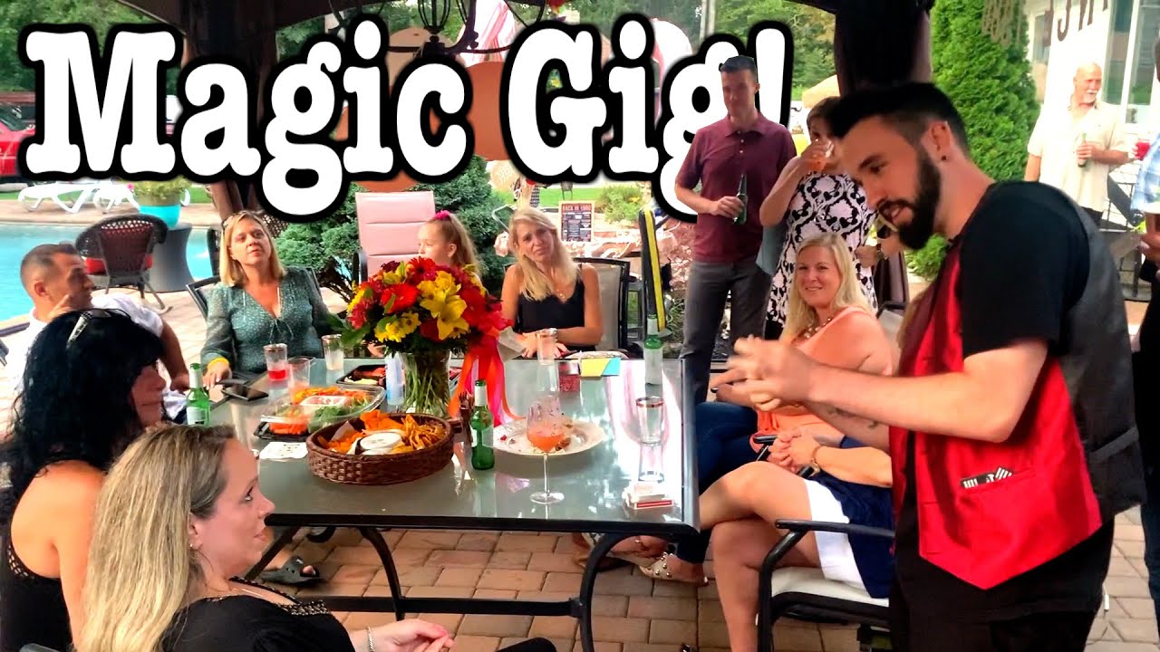 Real World Magic Gig | Walk Around Magic & Mentalism - YouTube