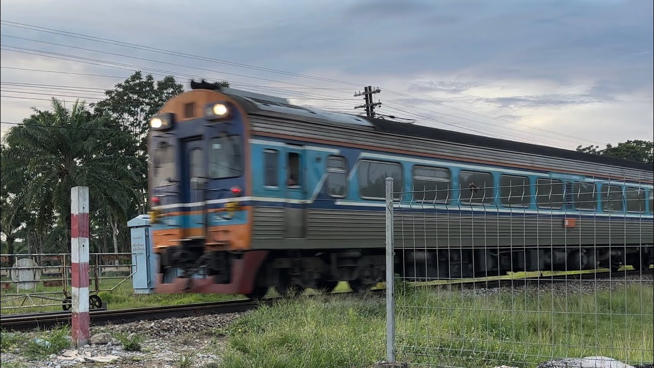 Nov 5’23-SRT Passenger Train Southbound approaching Lamae, Chumphon ...