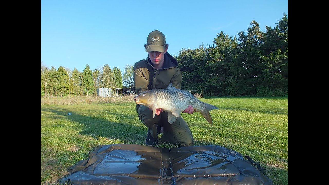 small lake carp fishing | Norfolk | - YouTube
