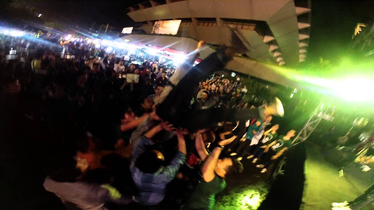 Festival Jajanan Sewu - DIPOCITION 2014 HMTP UNDIP - YouTube