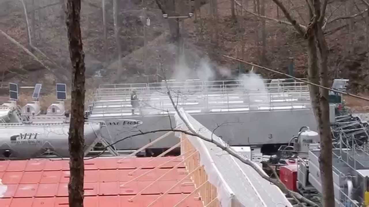 Frac sand mixing/use on well pad - YouTube