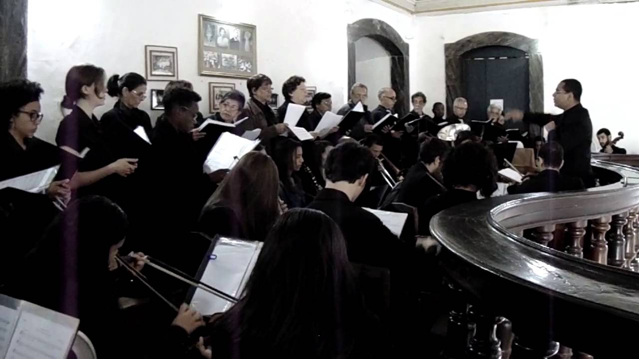 Agnus Dei.S.M.Sta. Cecília Sabará-MG.13/07/2014.Autor: Lucas Duarte ...