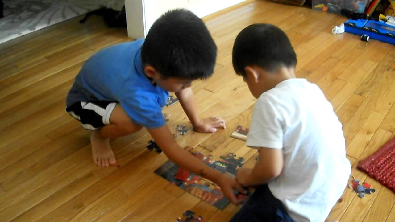 Caleb & Joshua Completing Puzzle - YouTube