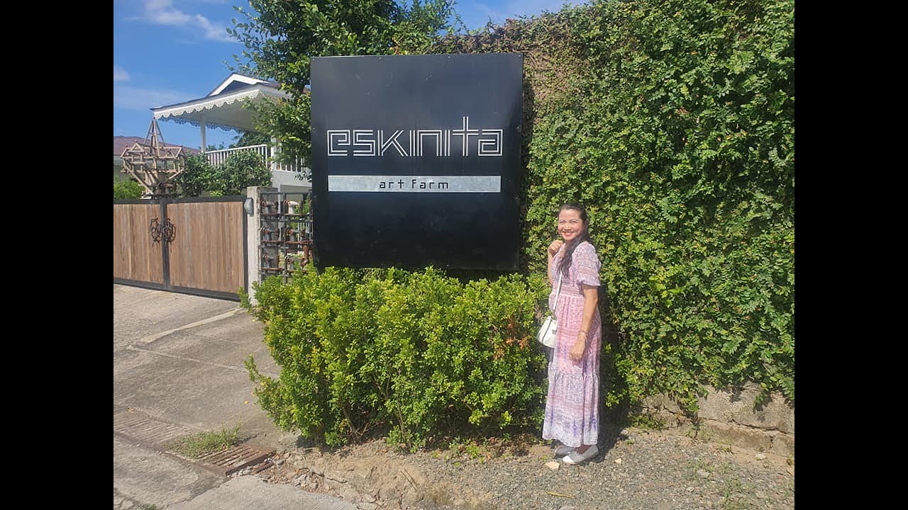 Eskinita Art Farm, Tanauan Batangas - YouTube