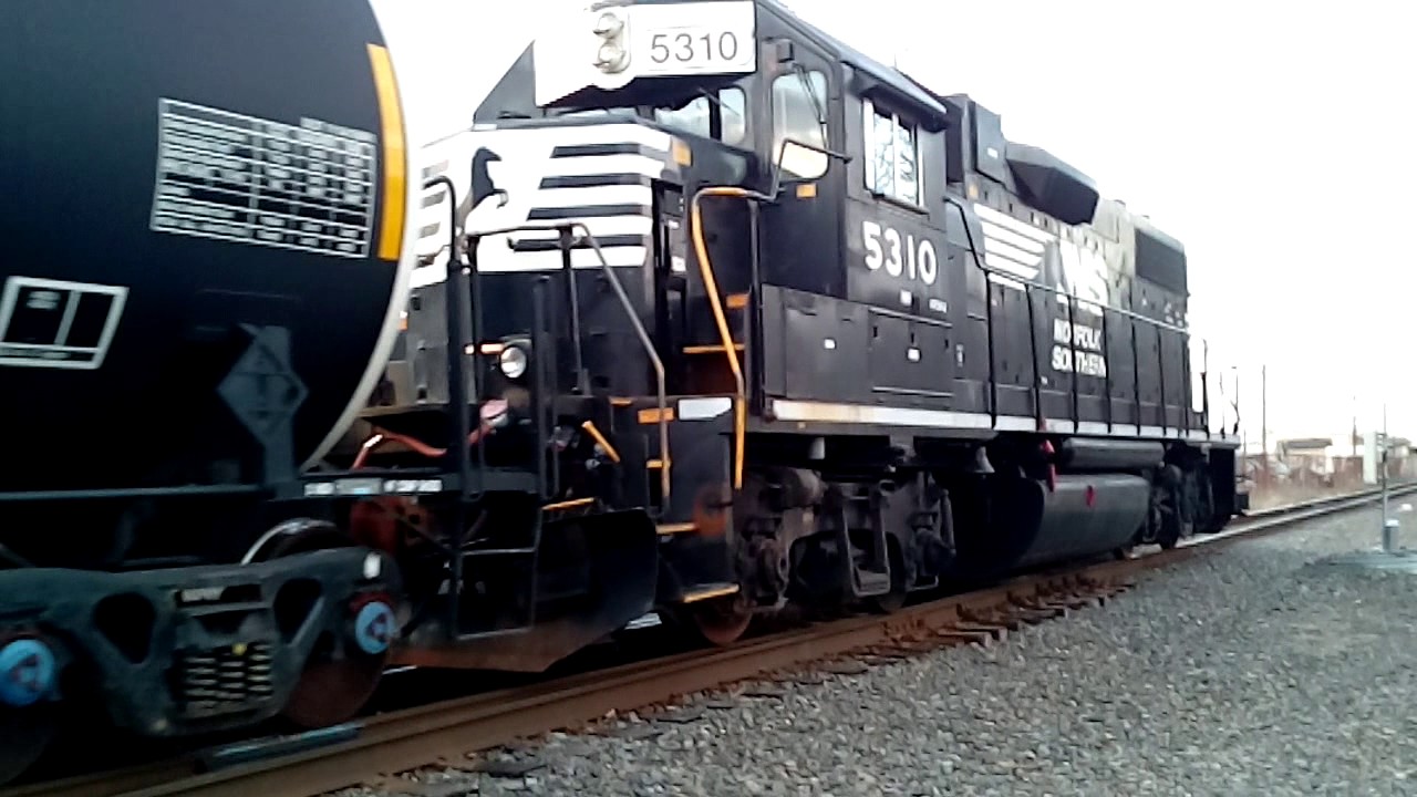 NS GP 38-2 5310 with a crappy Leslie RS3 - YouTube