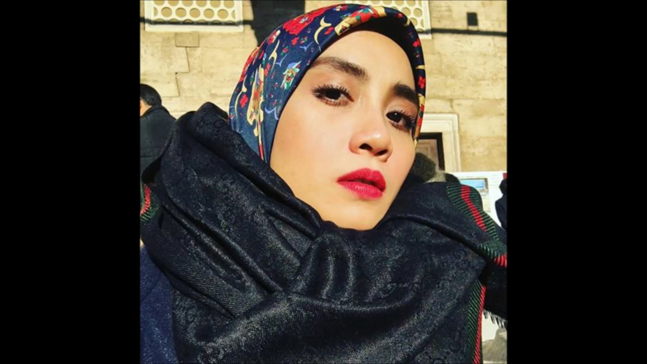 Wan Sharmila Pelakon dalam drama Sayang Papa Saya Tak - YouTube