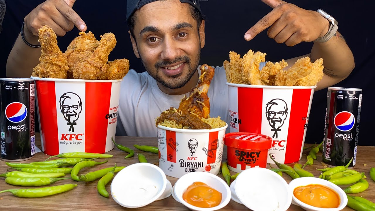 KFC* KENTUCKY FRIED CHICKEN 🍗 WITH SPICY GREEN CHILLS 🥵CHALLENGE| SPICY ...