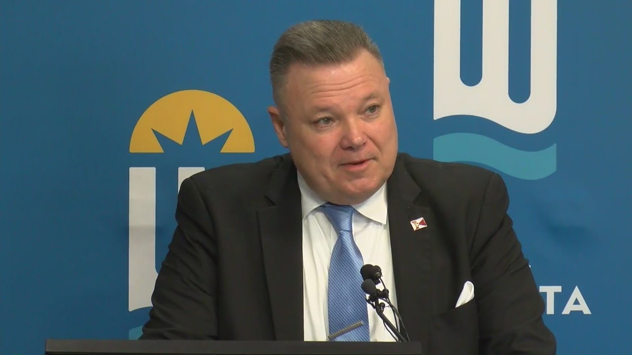 Police chief, city leaders respond to WPD report - YouTube