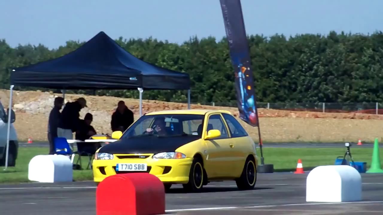 Proton Compact 0-60 - YouTube