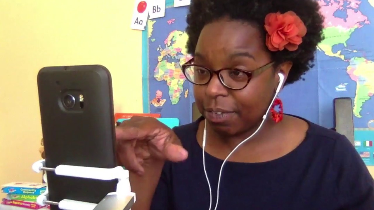 PalFish (English Teaching App): First Call with a New Student - YouTube