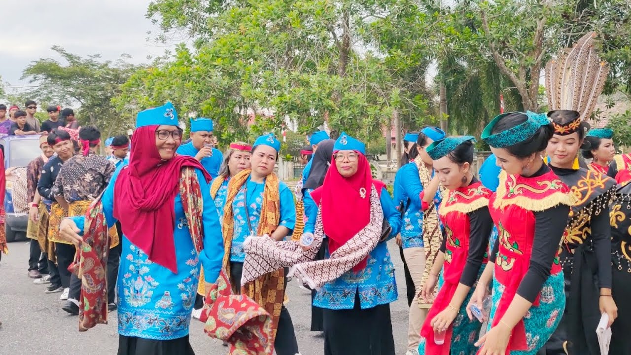 SMAN 1 KASONGAN_Festival Budaya Penyang Hinje Simpei_2024_HUT Kab ...