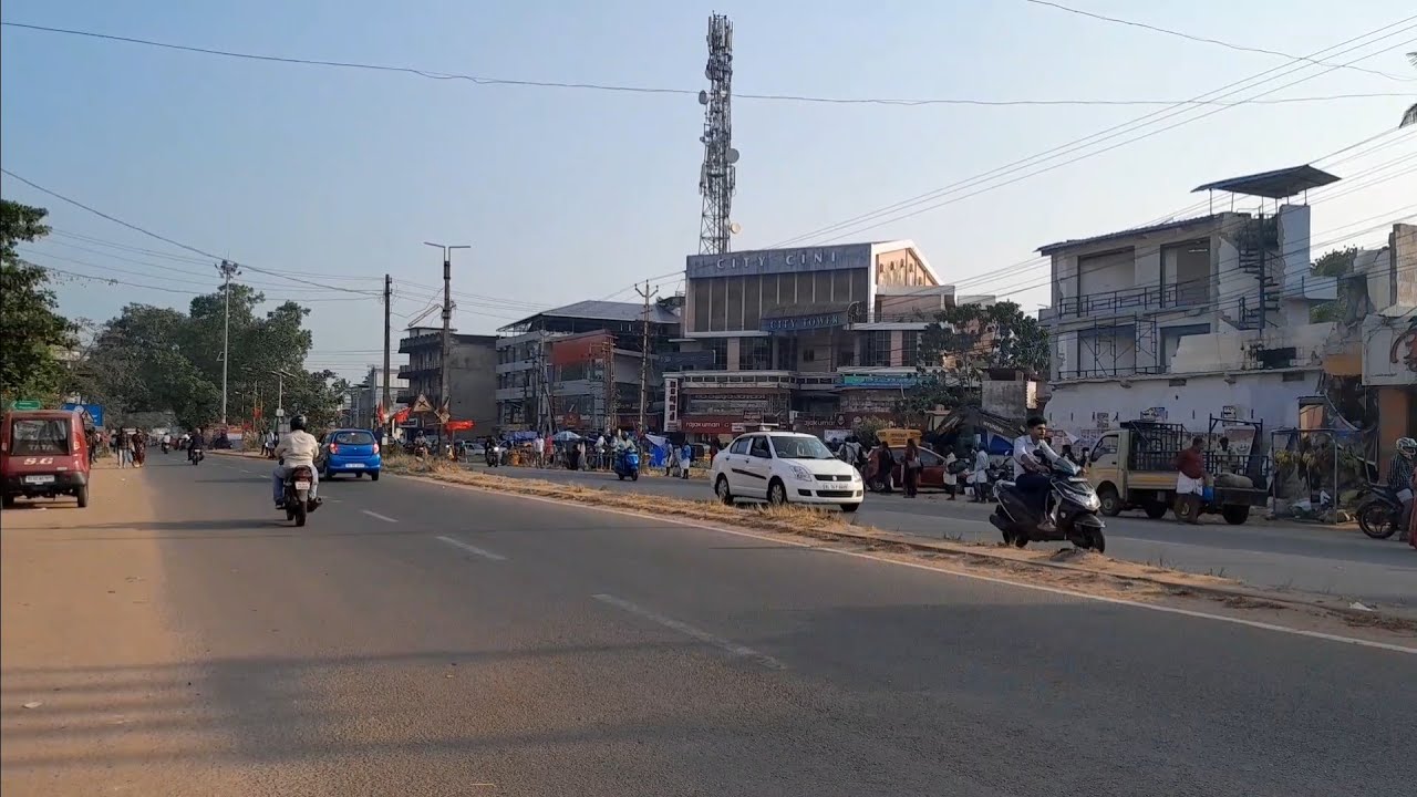 മുഖം മാറുന്ന പരിപ്പള്ളി ജംഗ്ഷൻ. Changes of Parippally Junction - YouTube