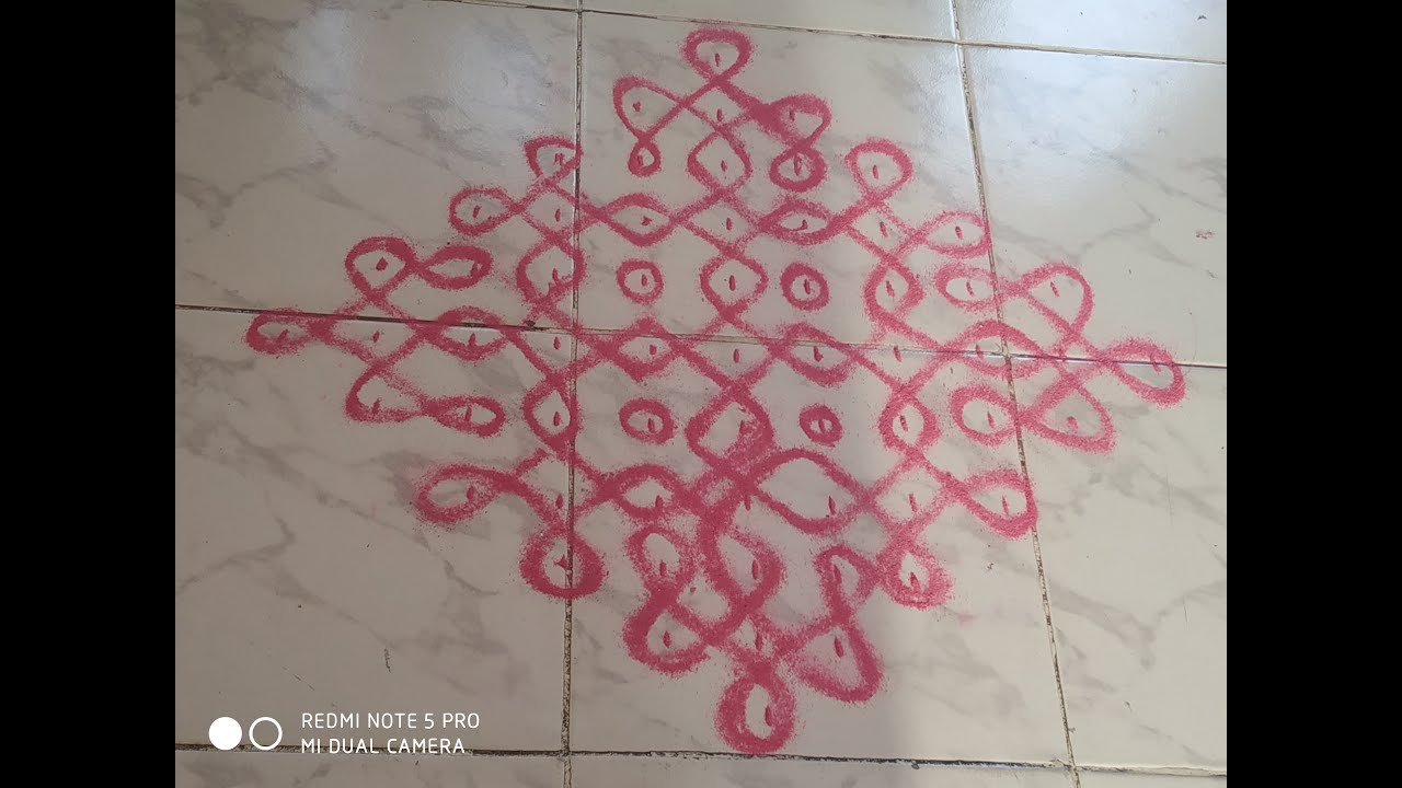 SIMPLE AND EASY RANGOLI 11-1 PULLI KOLAM EASY METHOD USED - YouTube