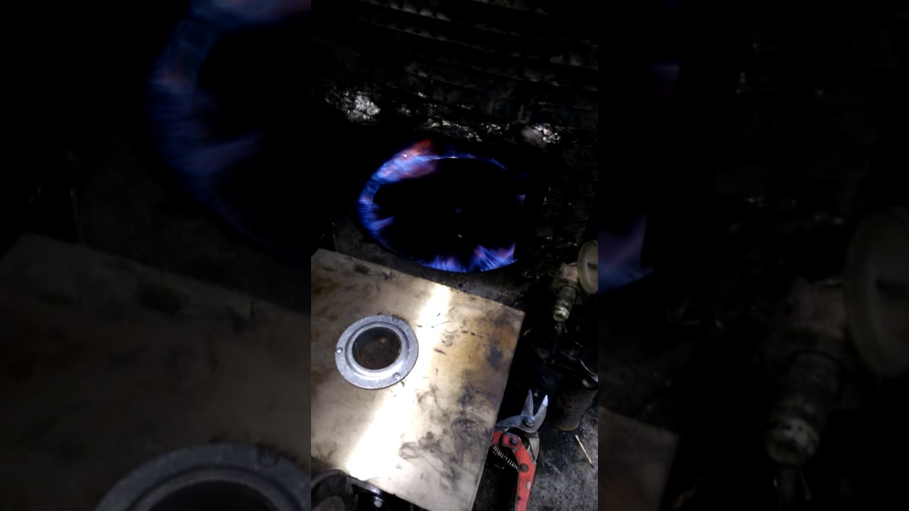 Blue flame used oil burner - YouTube