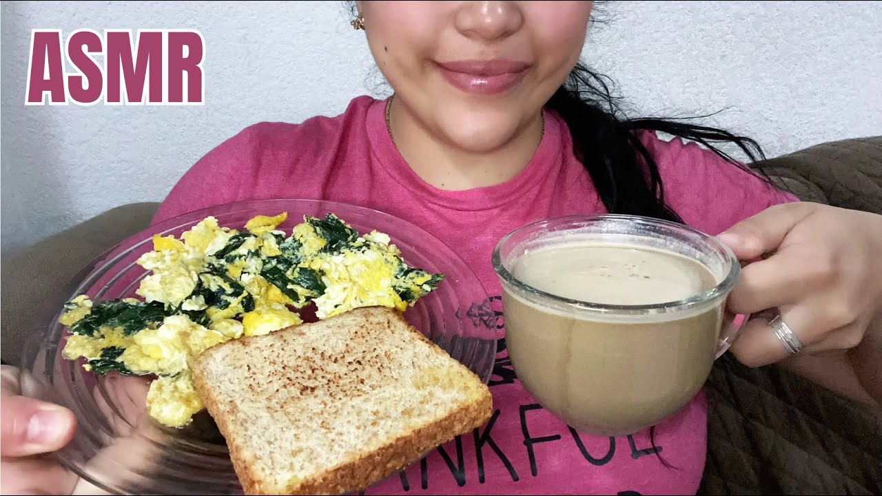 ASMR español comiendo pan con huevo y espinacas ☕️🍳🥬 - YouTube