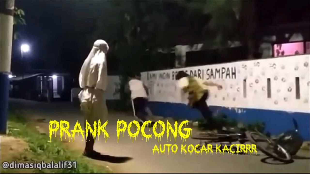 Prank pocong {video lucu} - YouTube