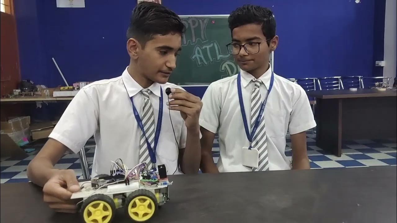 LIGHT FOLLWER ROBOT USING LDR WITH ARDUINO - YouTube