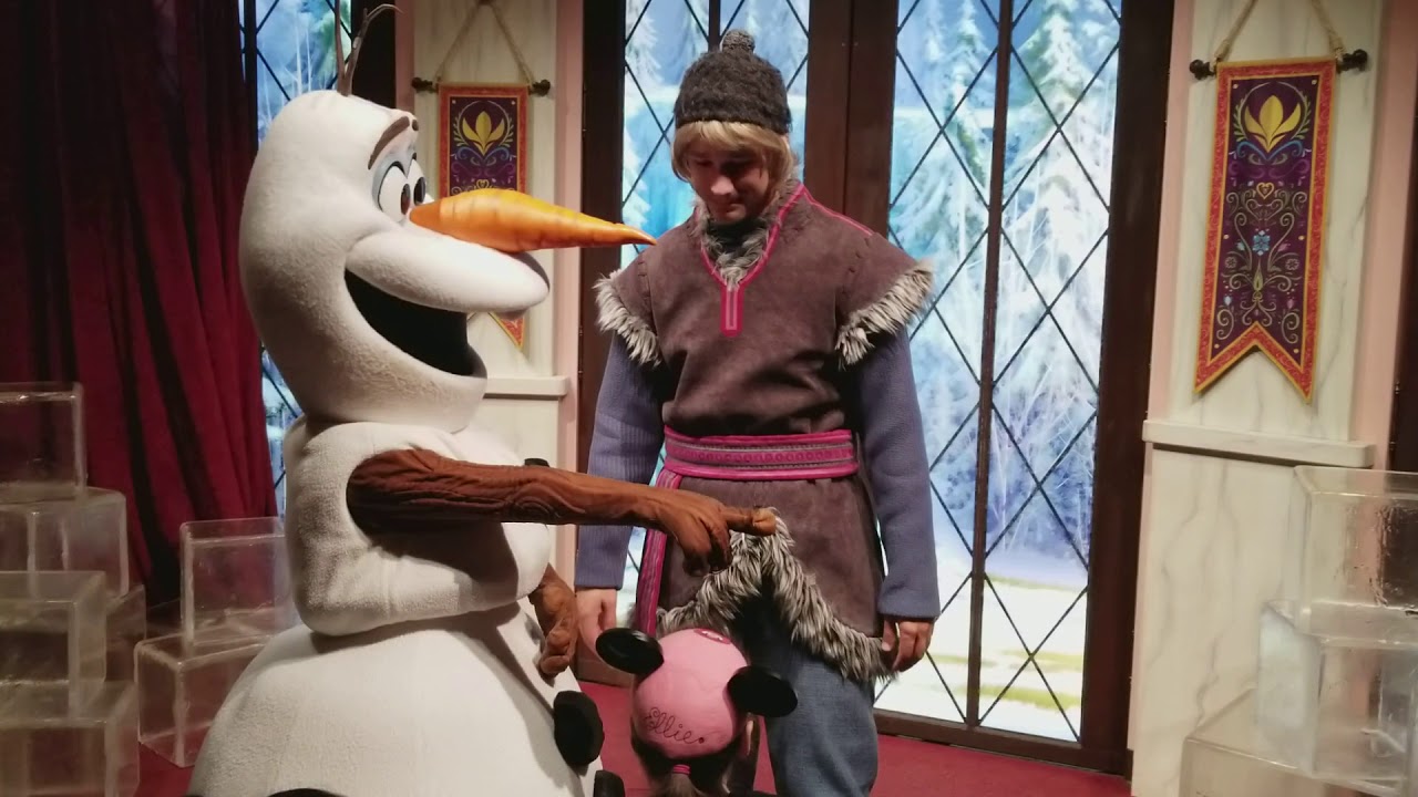 Meet and greet with kristoff and olaf at disneyland - YouTube