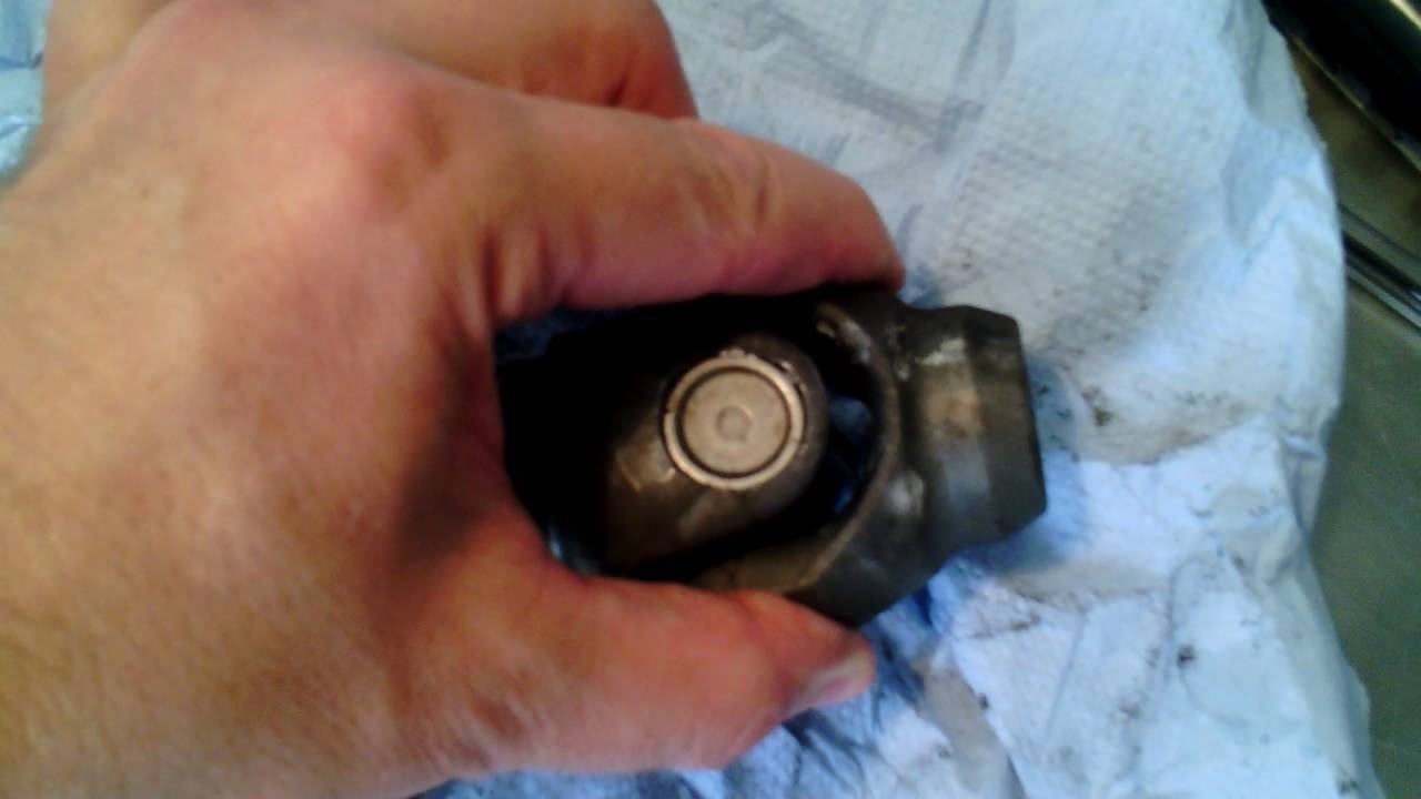 Dead BMW R1200GSA cardanic drive shaft at 71 000 km - YouTube