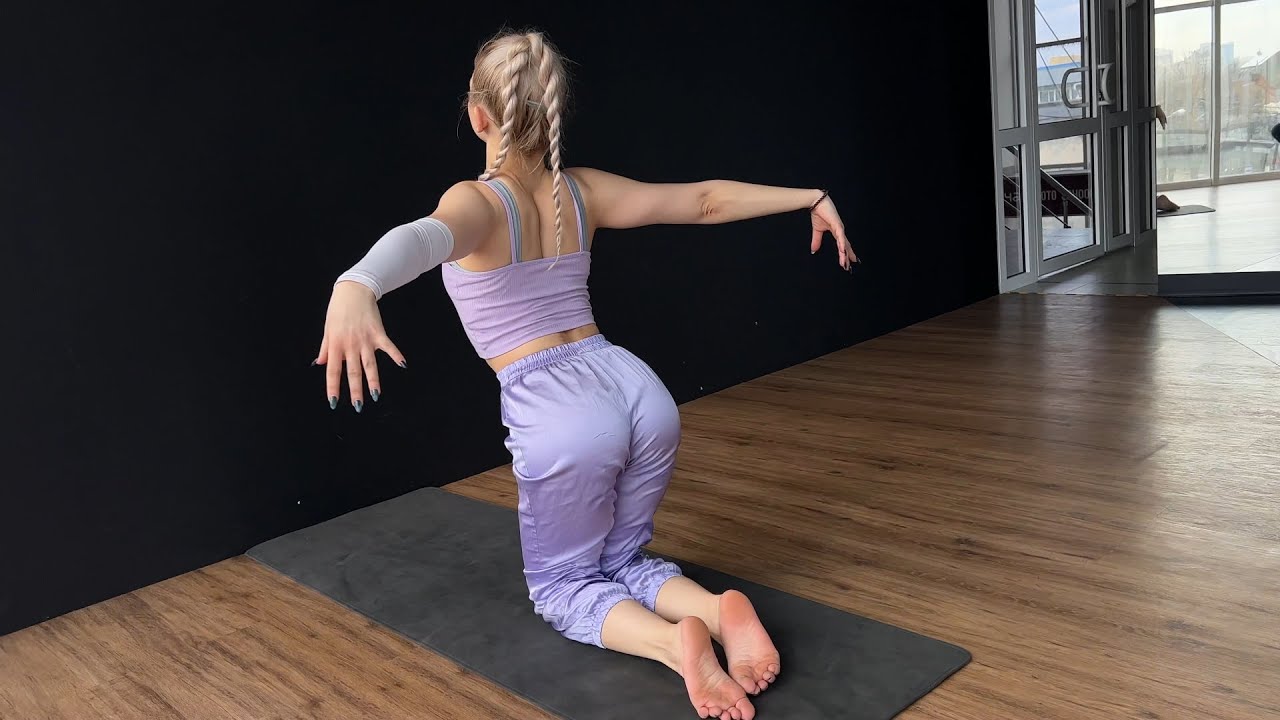 Yoga & Gymnastics with Sasha - Part 10 - YouTube