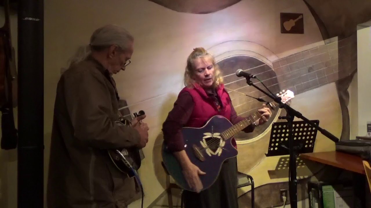 Lisa and Ed - YouTube