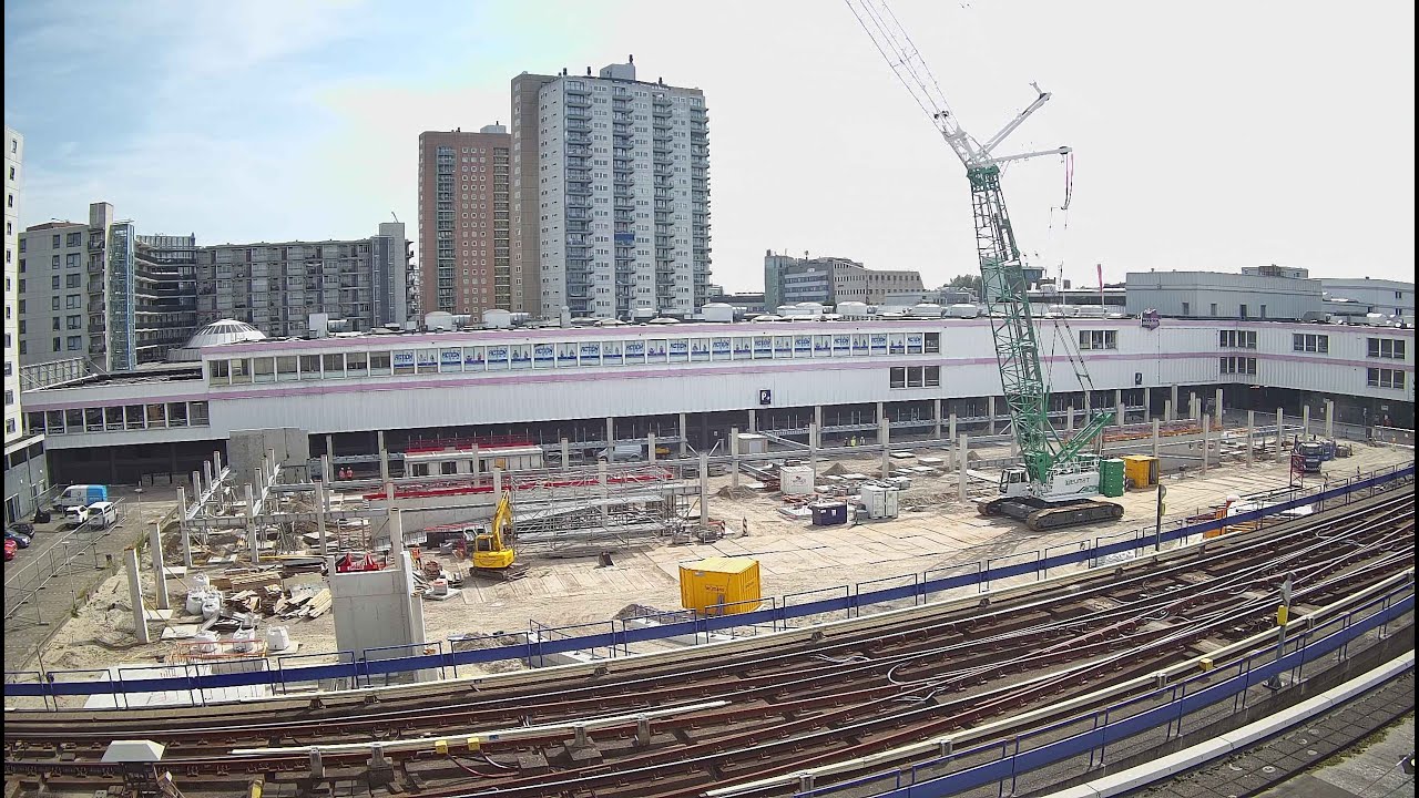 Timelapse winkelcentrum Zuidplein Rotterdam - YouTube