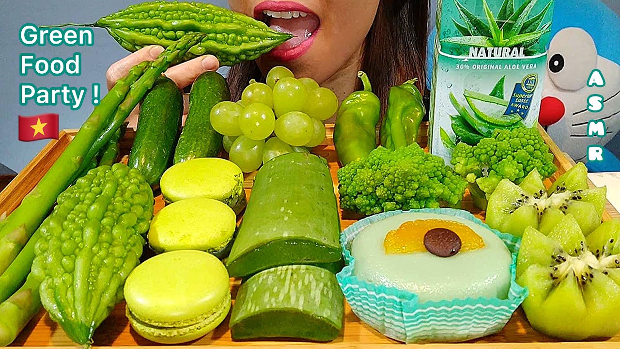 ASMR EATING GREEN FOOD PARTY (BITTER MELON, ALOE VERA, ASPARAGUS ...
