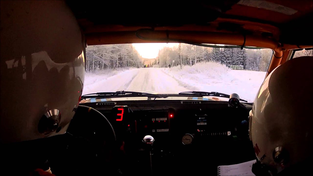 Rally crash Dangerous swerving Kallhögen SS2 Avåkning 2014 - YouTube