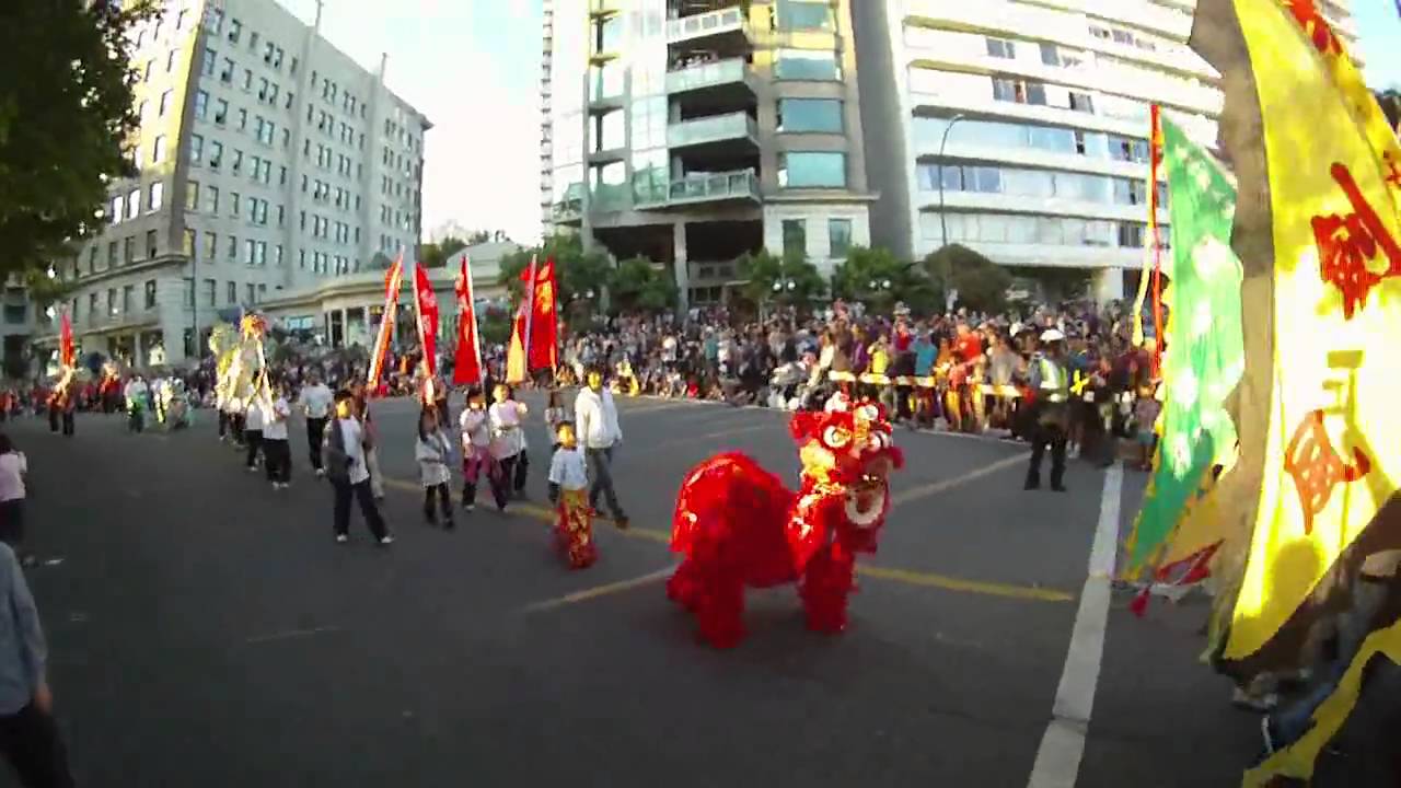 PNE Parade 2010 in Vancouver Part 2 of 3 - YouTube