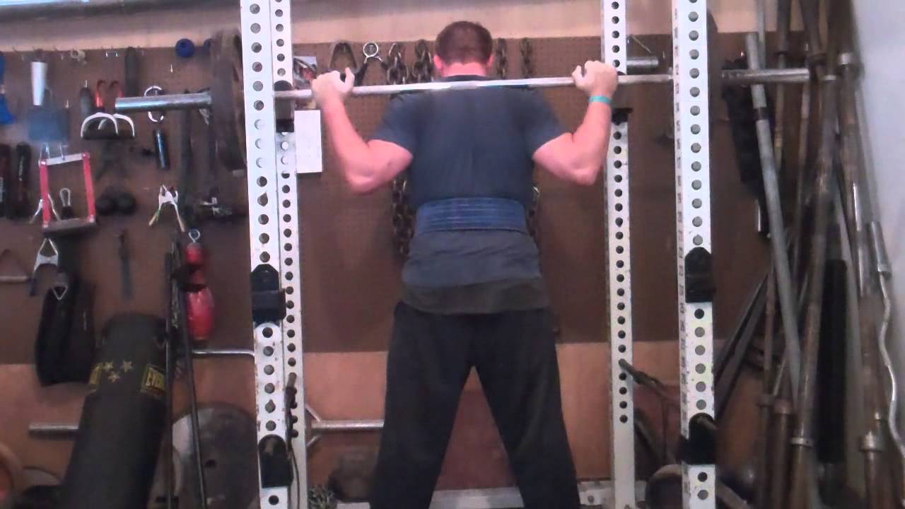 How to Build Muscle: 20 Rep Squats - 225lbs - 8/17 - YouTube