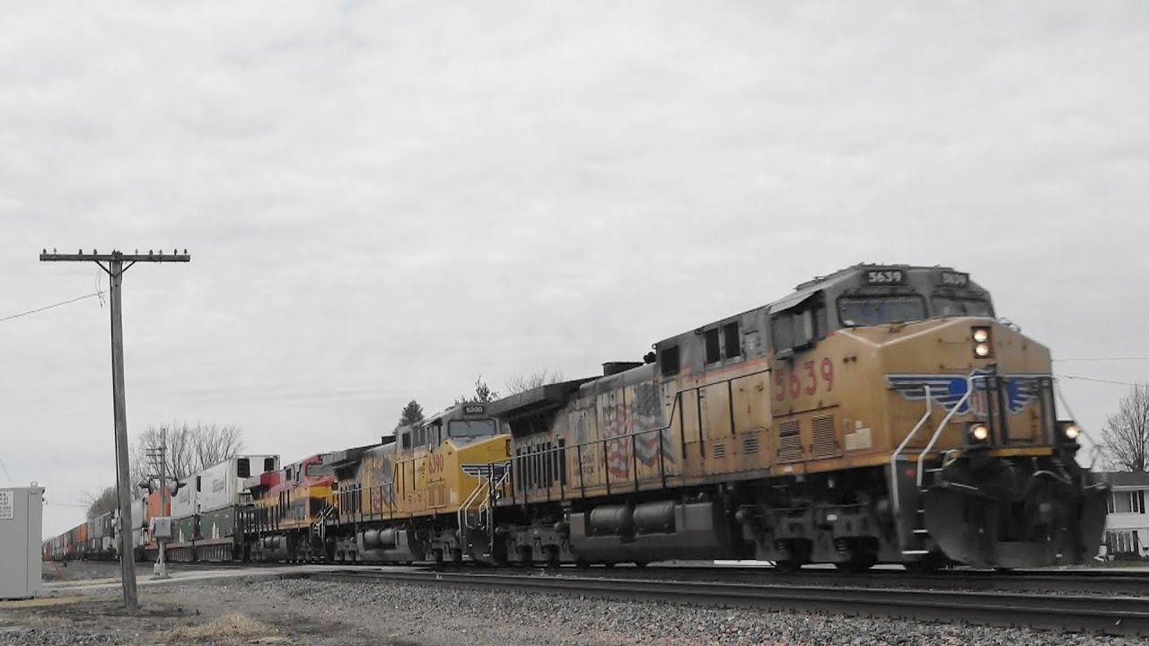 UP 5639 w/ KCS Power Leads Z-Train, Grand Mound, IA - YouTube