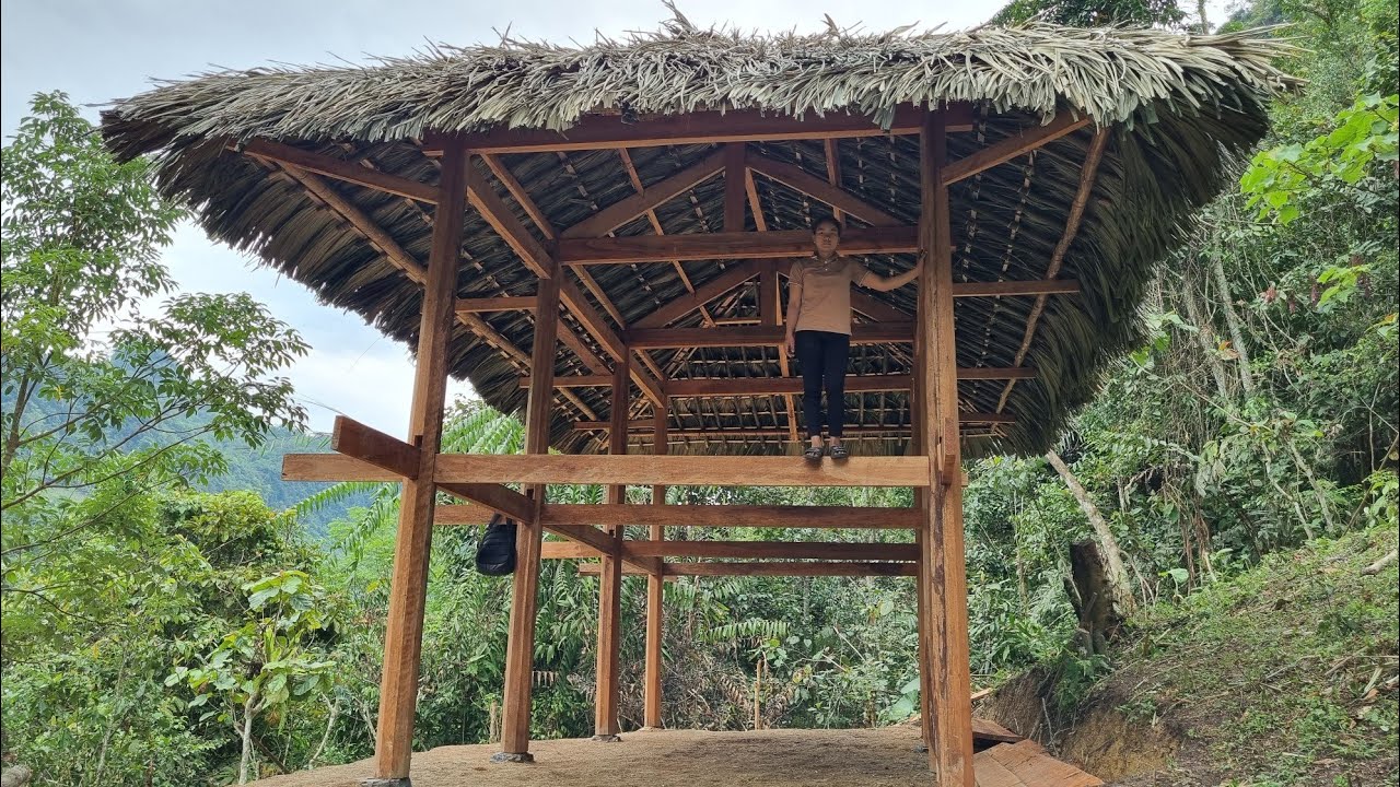 Finishing the Roof - How to make a 2-storey wooden house in the forest ...