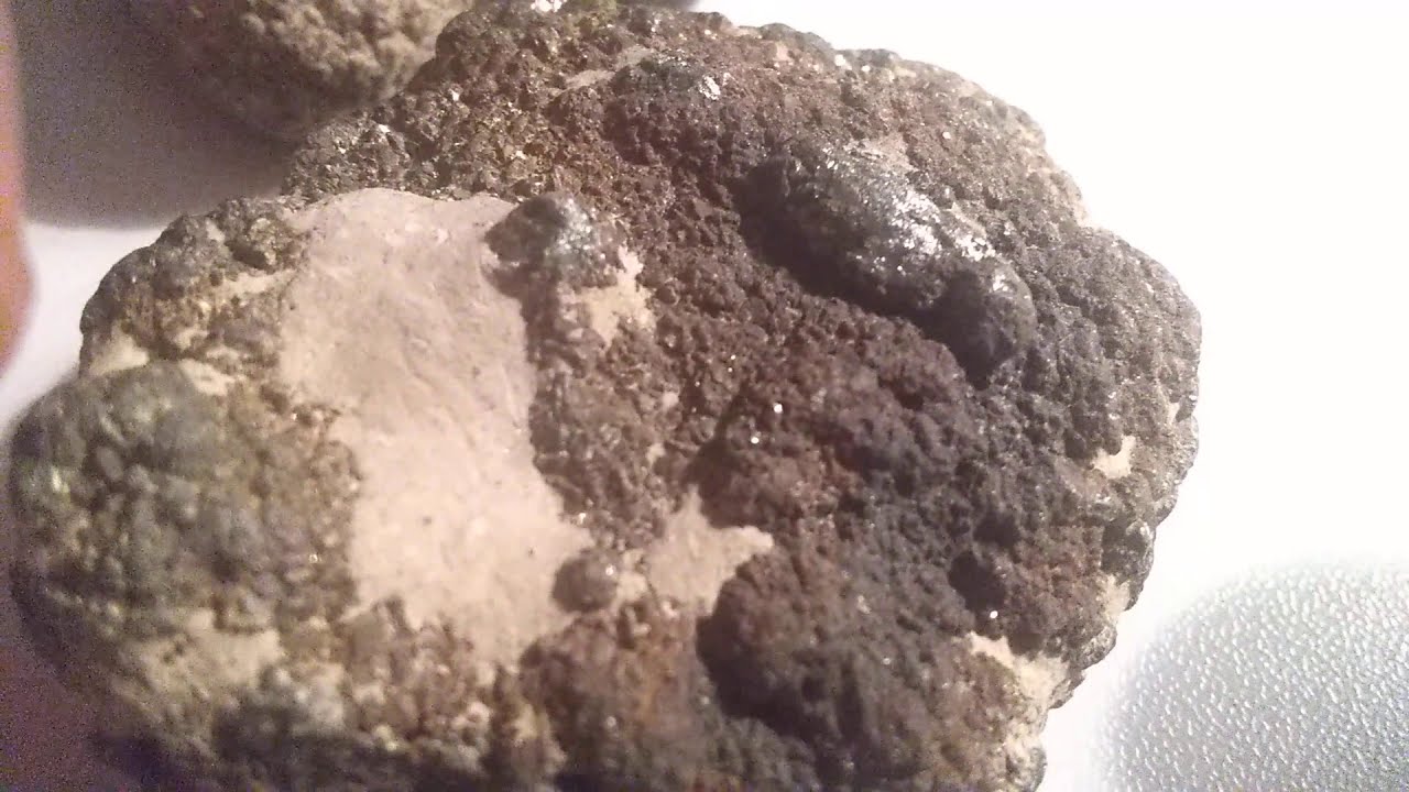 FOUND!!! SILVER Ore Rocks Storage Unuit Auction - YouTube