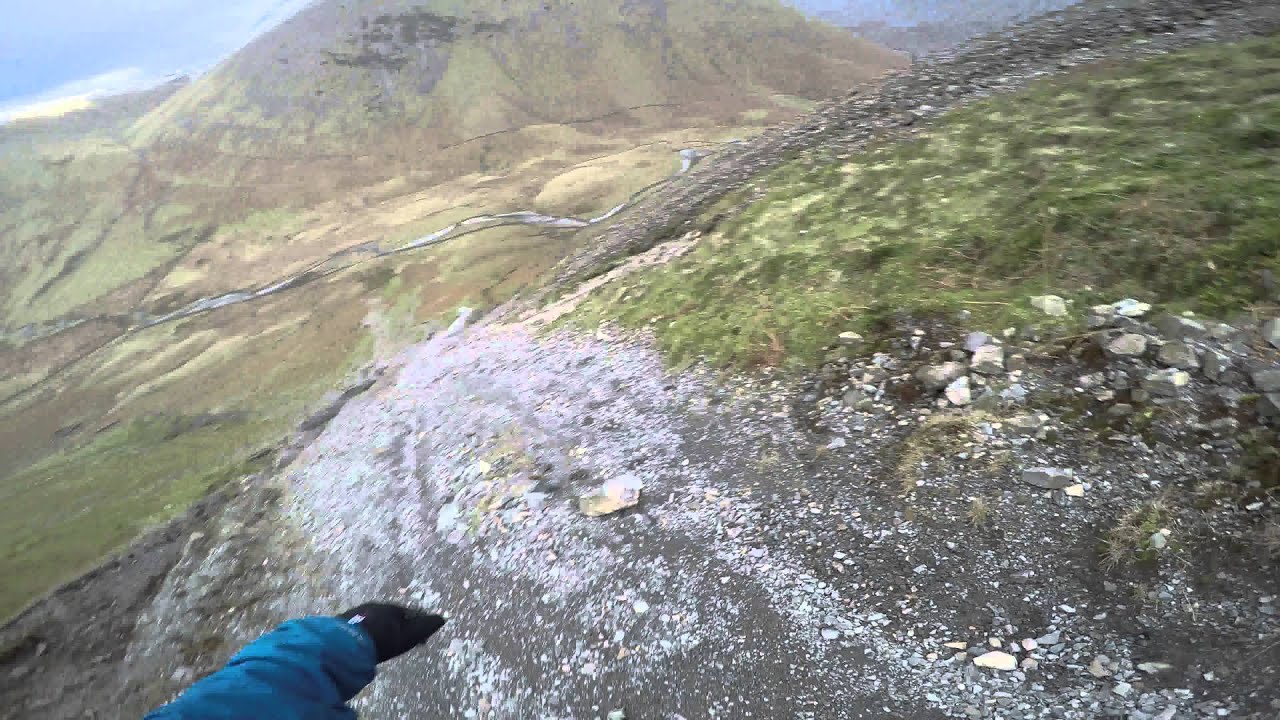 Dorehead Screes Descent (pt2) - YouTube