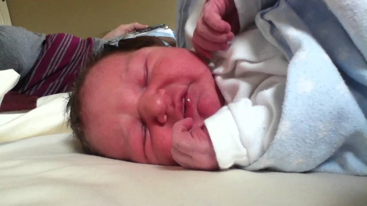 Thomas Yawning - YouTube