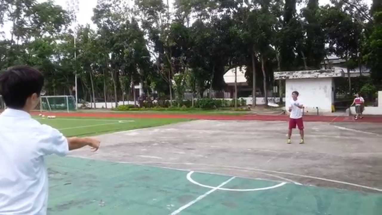 Physics Olympics: Ultimate Frisbee - YouTube