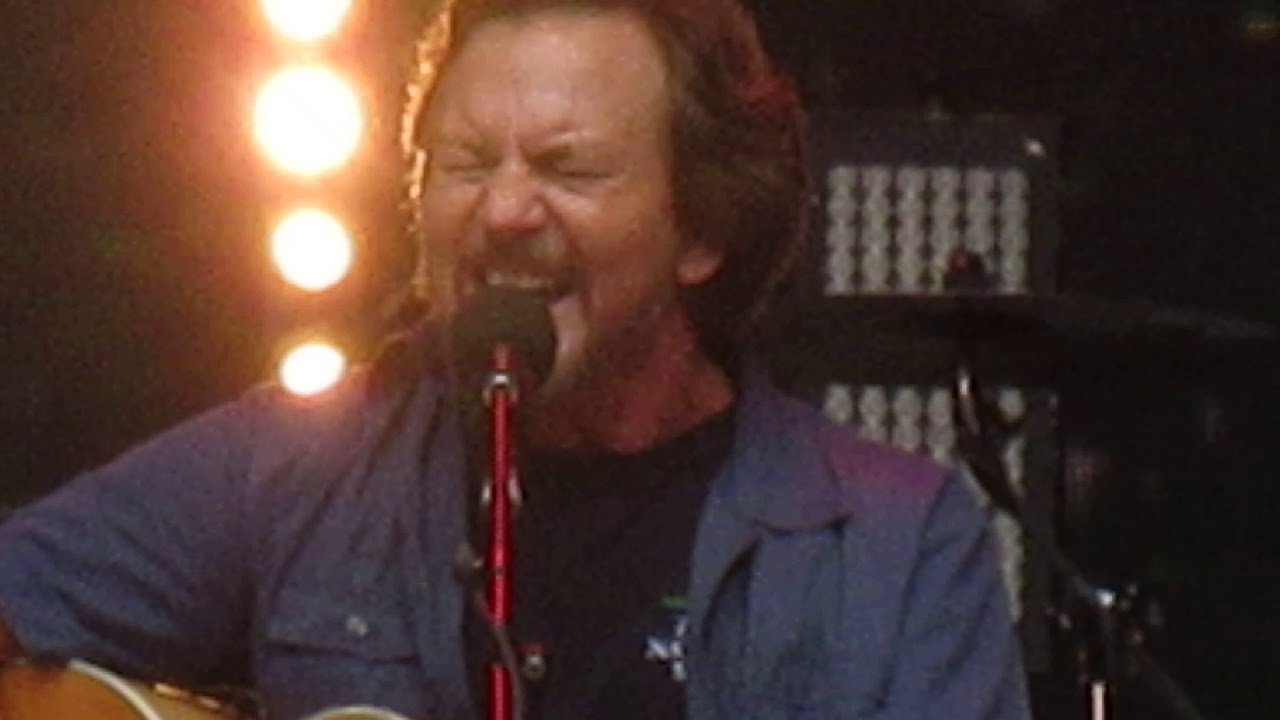 Eddie Vedder - Better Man Wembley 06 July 2019 - YouTube