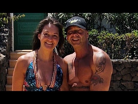 Tonight! Live with Mark & Jo - YouTube