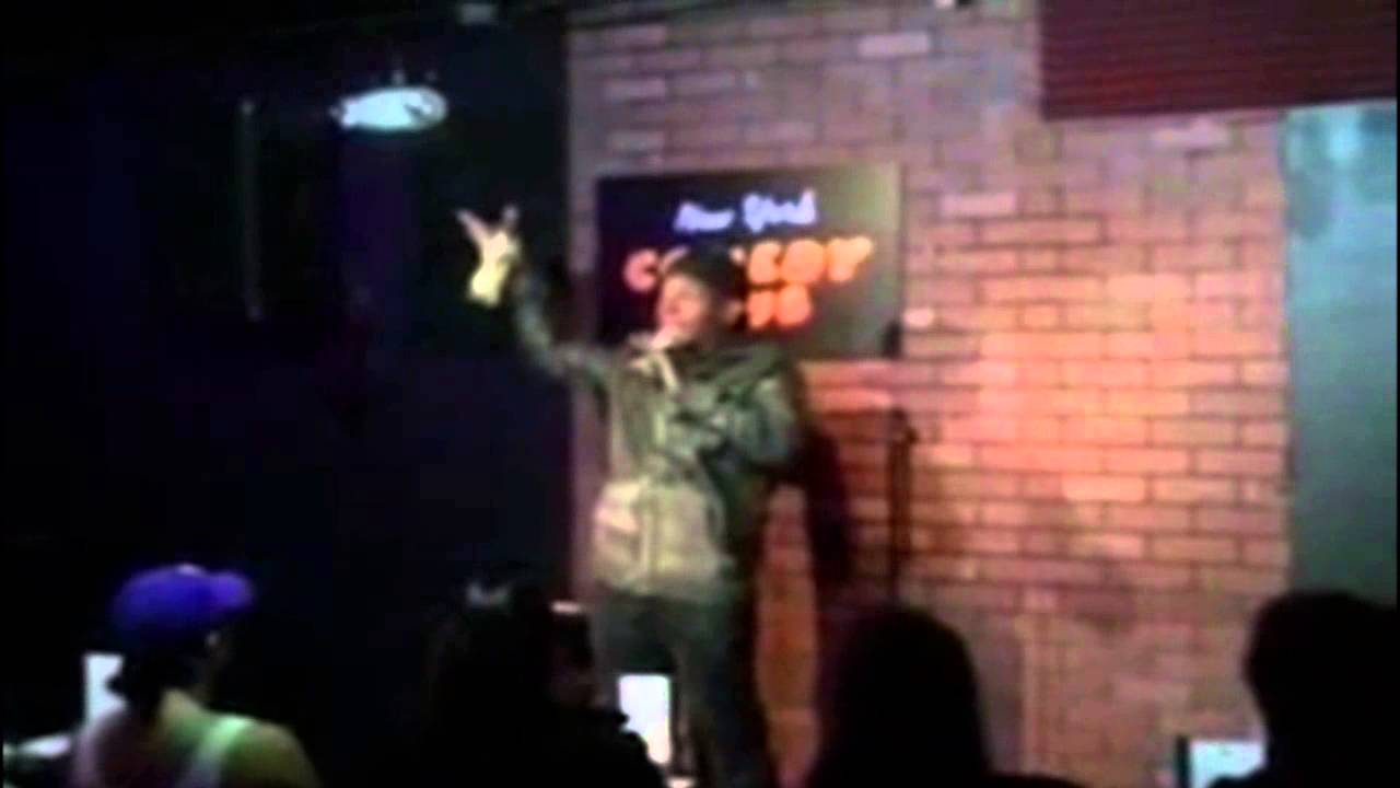 Larry Beyah New York Comedy Club - YouTube