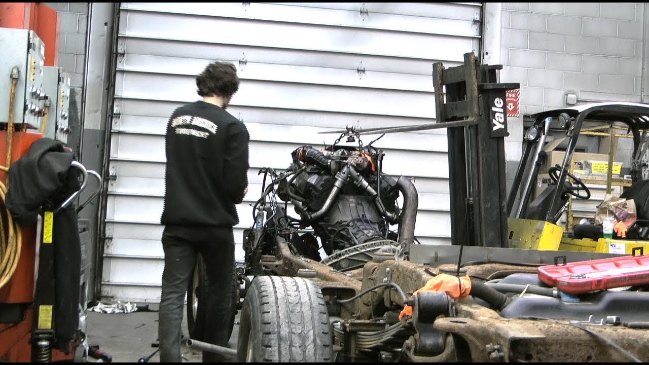 7.3 Powerstroke Ford Excursion Body Swap Part 2 - YouTube